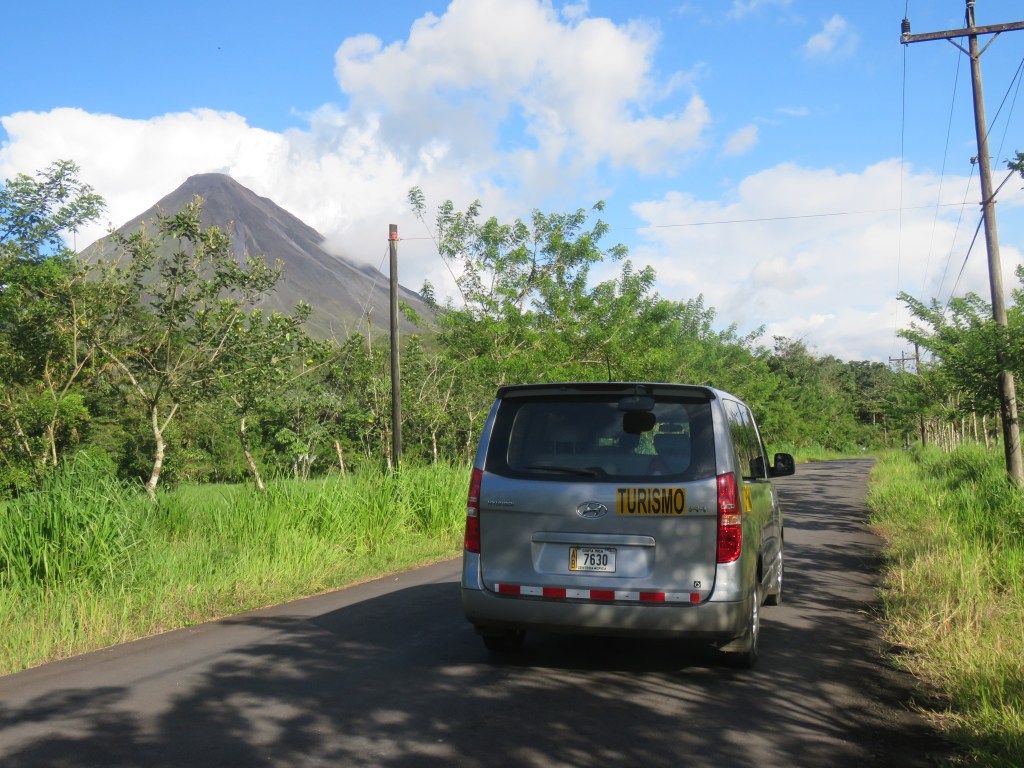 Arenal Costa Rica Transportation Service - Arenal Shuttle Service